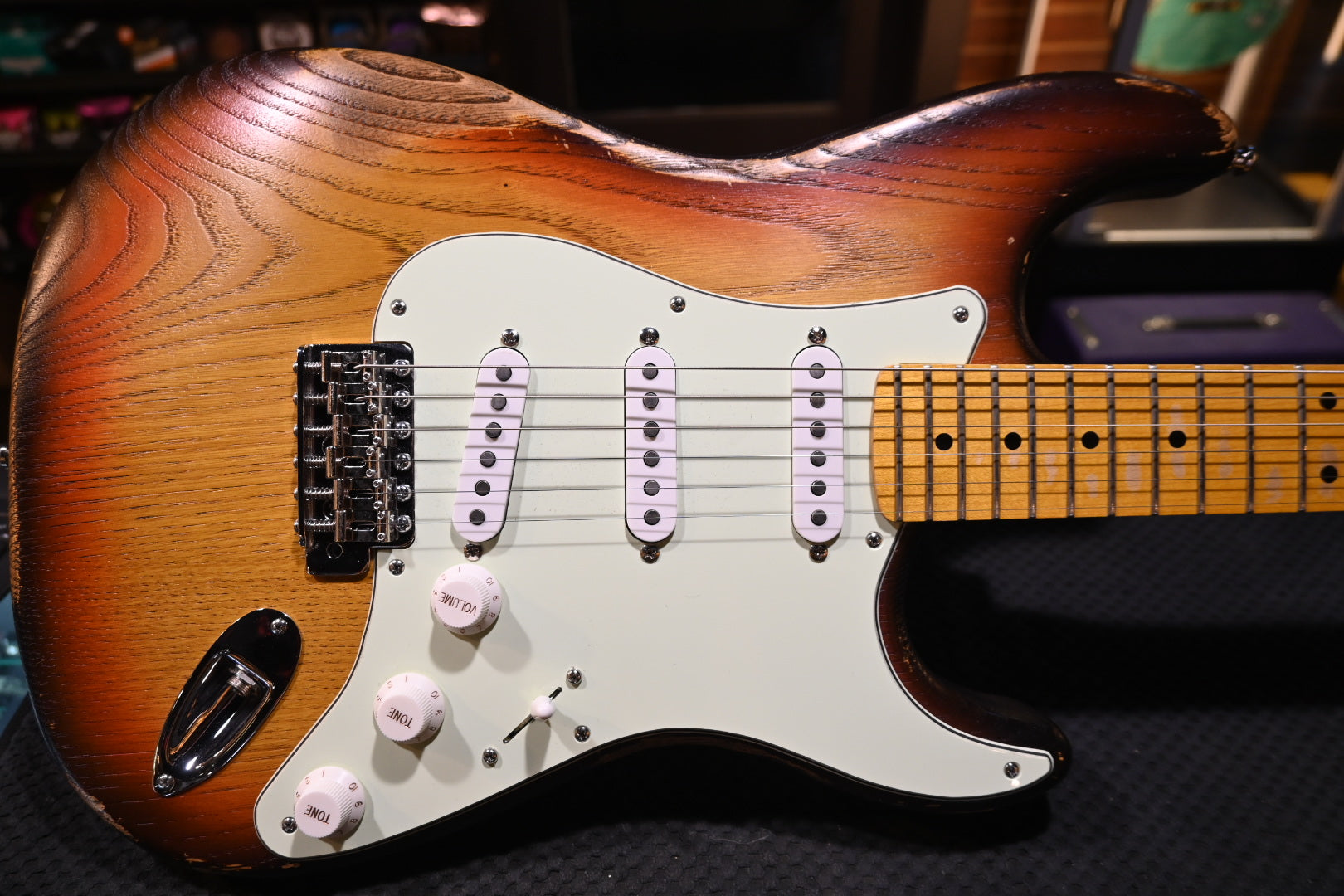 Paoletti Custom Shop Masterbuilt Stratospheric Owned By Joe Satriani 3 ...